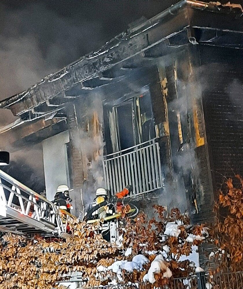 Einfamilienhaus nach Brand unbewohnbar